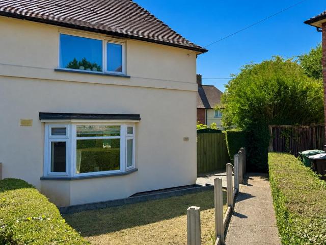 2 bedroom end of terrace house for sale