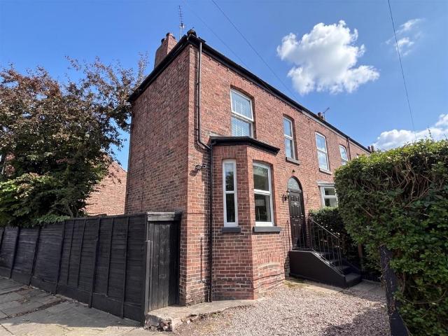 2 bedroom end of terrace house for sale
