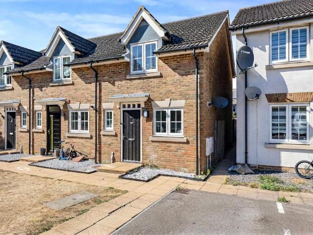2 bedroom end of terrace house for sale