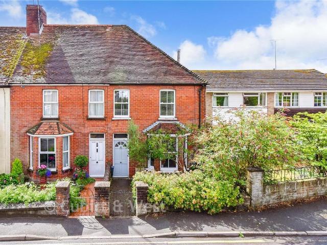 2 bedroom end of terrace house for sale