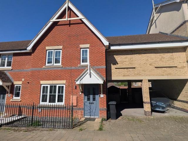 2 bedroom end of terrace house for sale