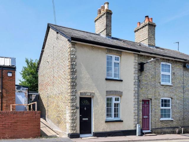 2 bedroom end of terrace house for sale