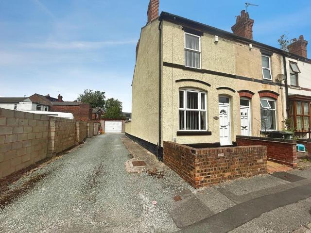 2 bedroom end of terrace house for sale