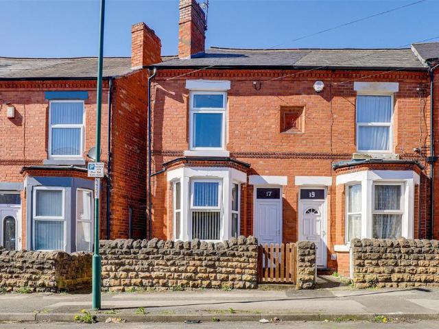 2 bedroom end of terrace house for sale