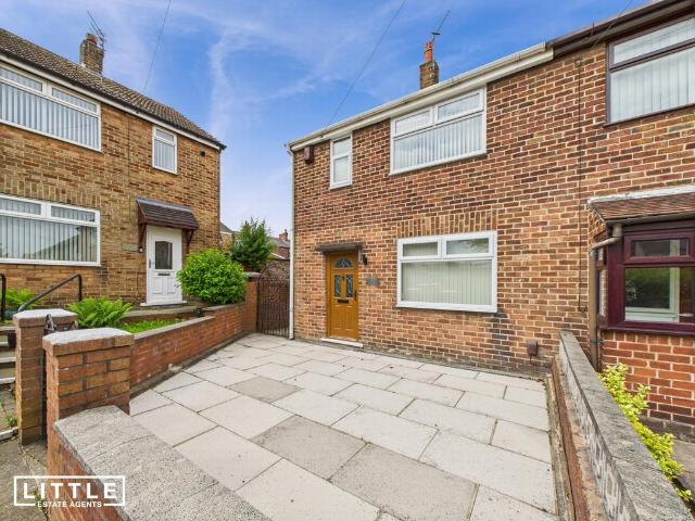 2 bedroom end of terrace house for sale