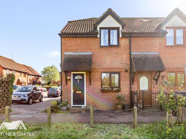 2 bedroom end of terrace house for sale