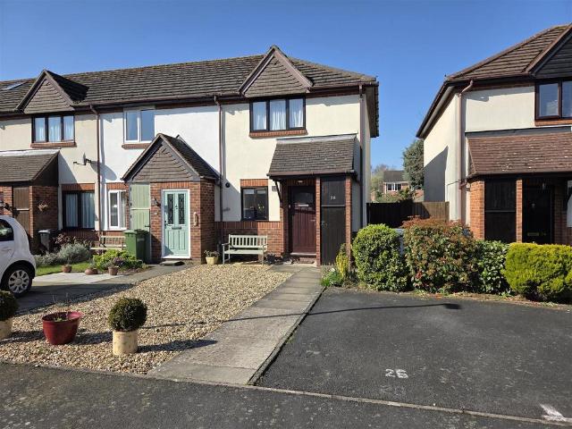 2 bedroom end of terrace house for sale