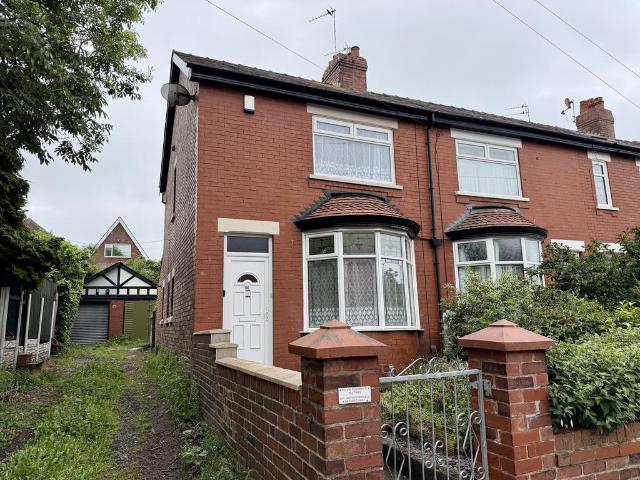 2 bedroom end of terrace house for sale