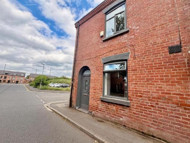 2 bedroom end of terrace house for sale
