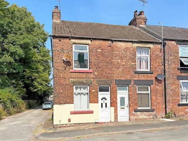 2 bedroom end of terrace house for sale