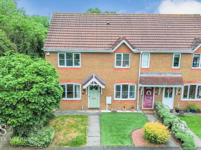2 bedroom end of terrace house for sale