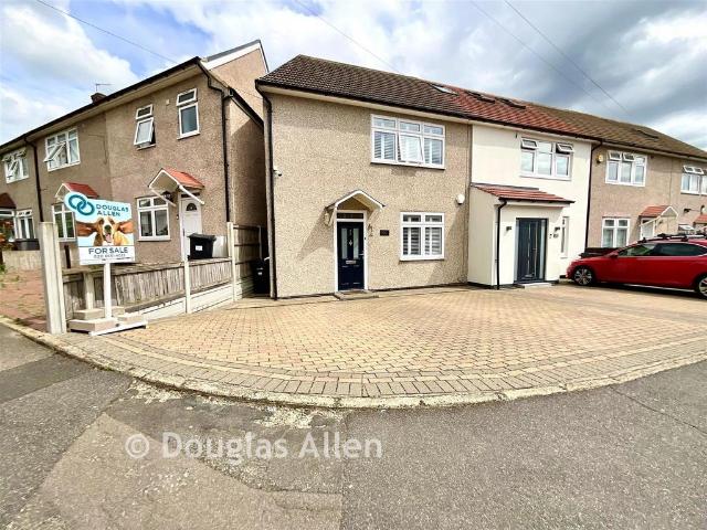 2 bedroom end of terrace house for sale