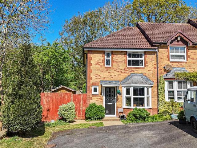 2 bedroom end of terrace house for sale