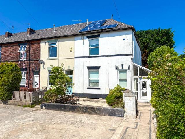 2 bedroom end of terrace house for sale