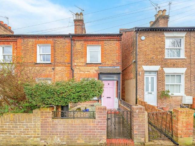 2 bedroom end of terrace house for sale