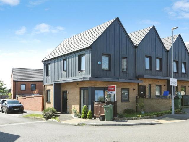 2 bedroom end of terrace house for sale