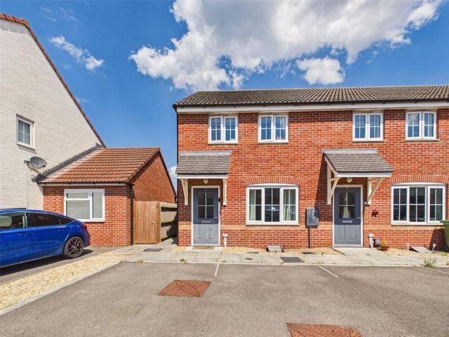 2 bedroom end of terrace house for sale