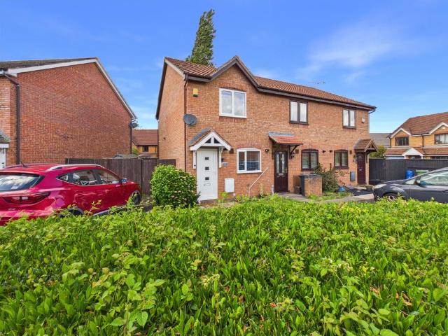 2 bedroom end of terrace house for sale