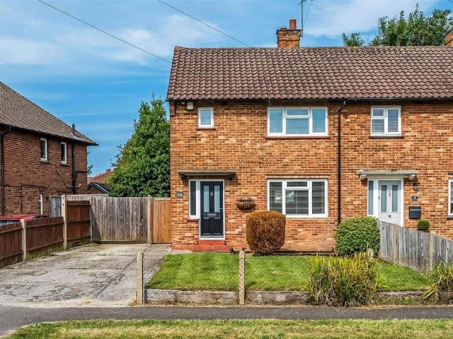 2 bedroom end of terrace house for sale