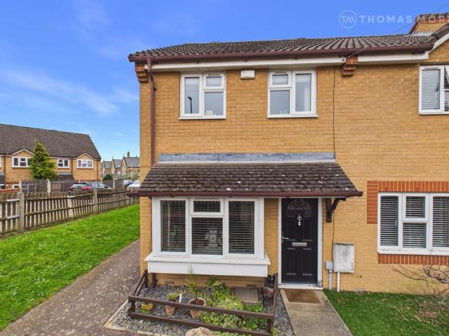 2 bedroom end of terrace house for sale