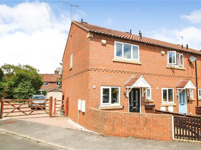2 bedroom end of terrace house for sale