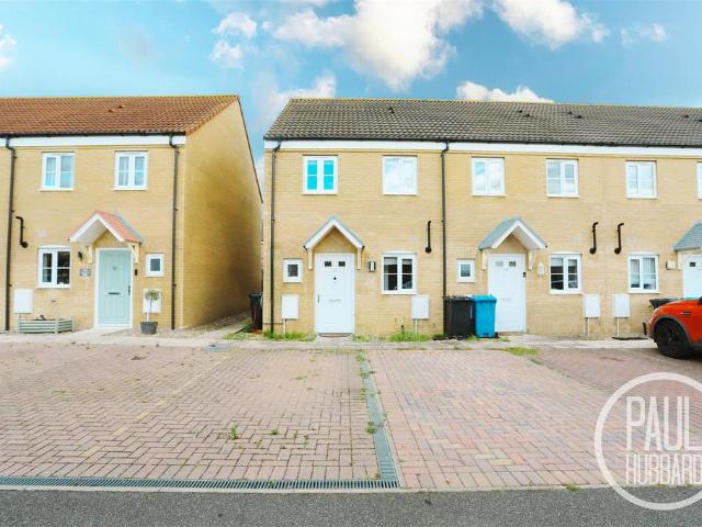 2 bedroom end of terrace house for sale