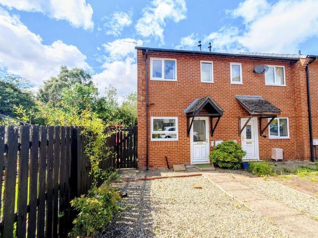 2 bedroom end of terrace house for sale