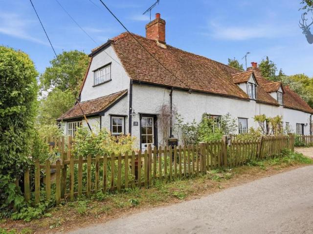 2 bedroom cottage for sale