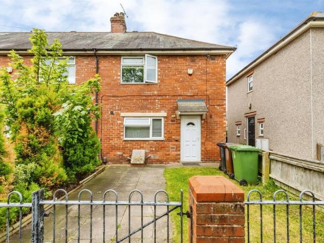2 bedroom end of terrace house for sale