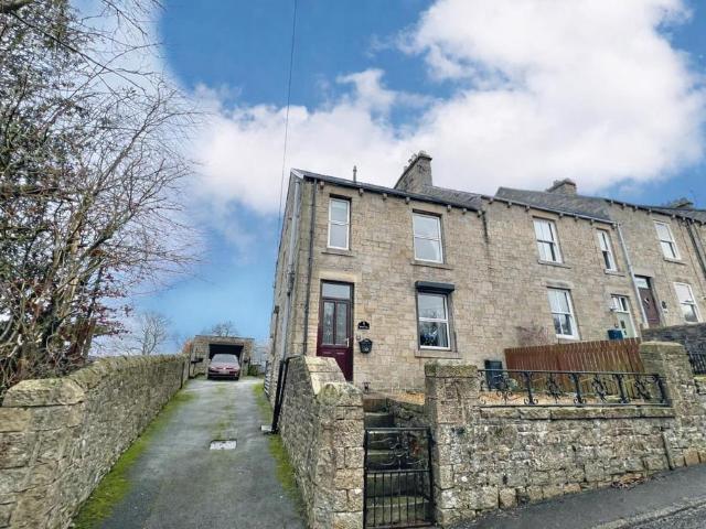 2 bedroom end of terrace house for sale