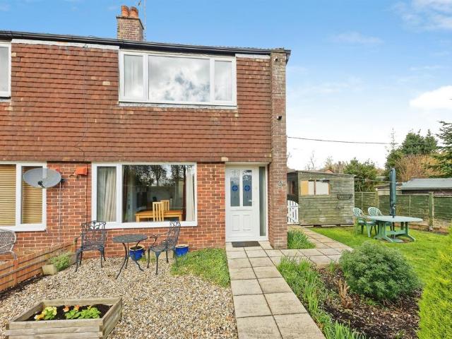 2 bedroom end of terrace house for sale