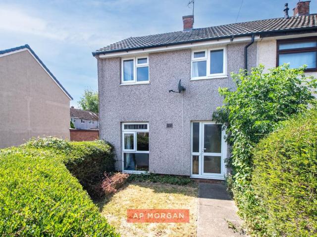 2 bedroom end of terrace house for sale