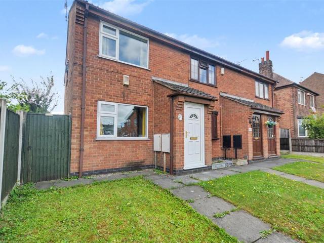 2 bedroom end of terrace house for sale