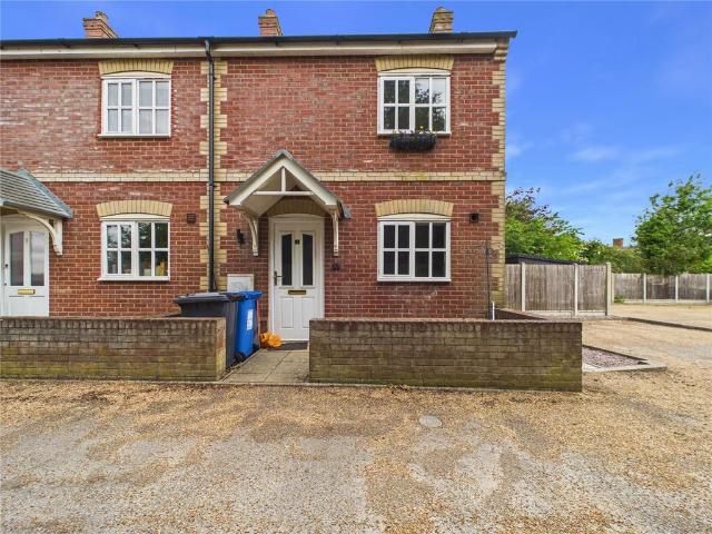 2 bedroom end of terrace house for sale