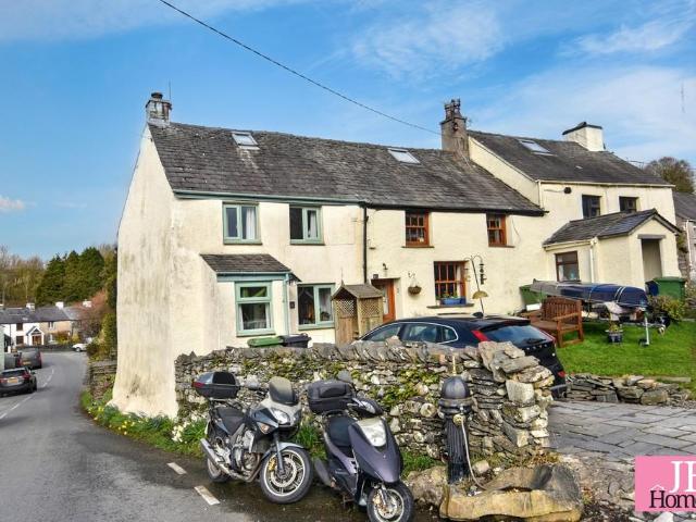 2 bedroom end of terrace house for sale