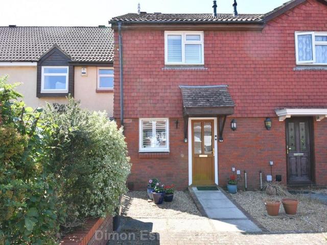 2 bedroom end of terrace house for sale