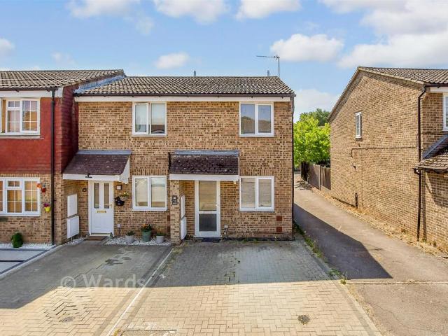 2 bedroom end of terrace house for sale