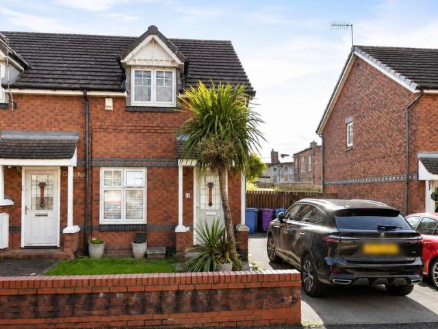2 bedroom end of terrace house for sale