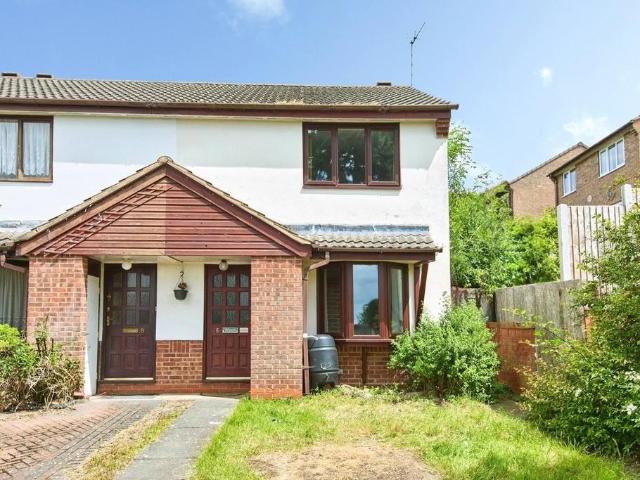 2 bedroom end of terrace house for sale