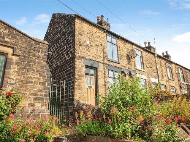 2 bedroom end of terrace house for sale