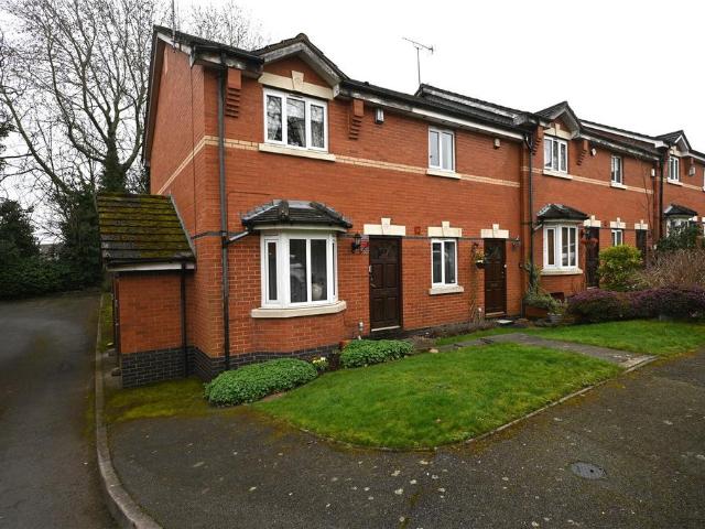 2 bedroom end of terrace house for sale