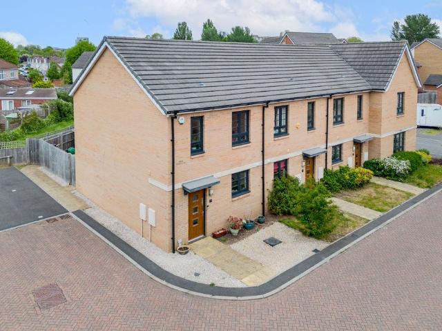 2 bedroom end of terrace house for sale