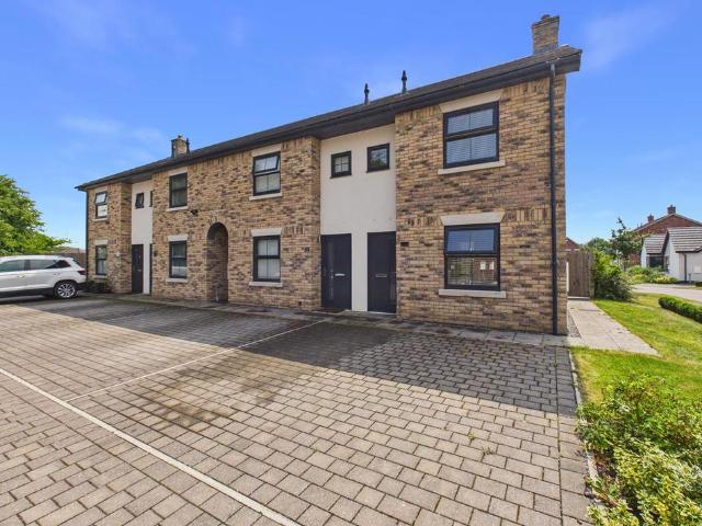 2 bedroom end of terrace house for sale