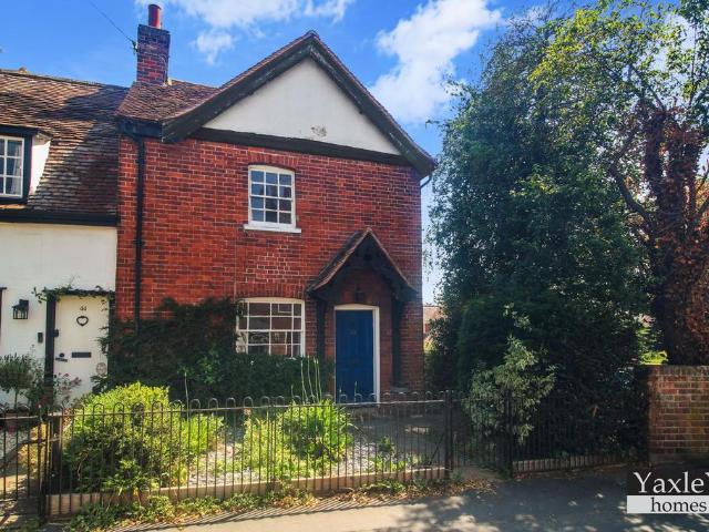2 bedroom end of terrace house for sale