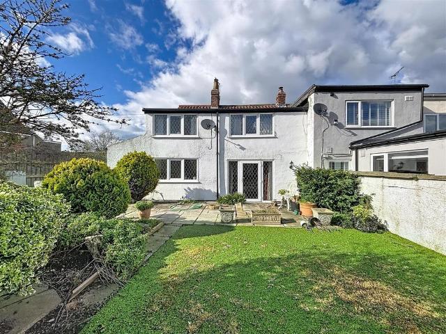 2 bedroom end of terrace house for sale