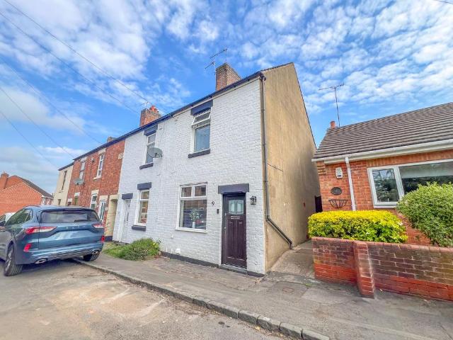 2 bedroom end of terrace house for sale