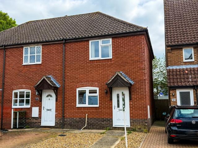 2 bedroom end of terrace house for sale
