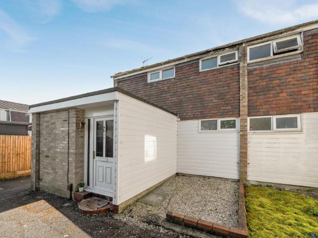 2 bedroom end of terrace house for sale