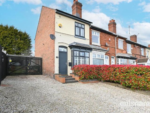 2 bedroom end of terrace house for sale