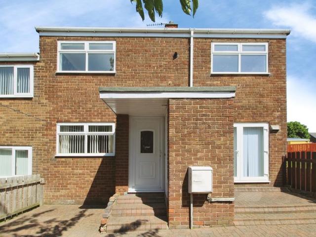 2 bedroom end of terrace house for sale